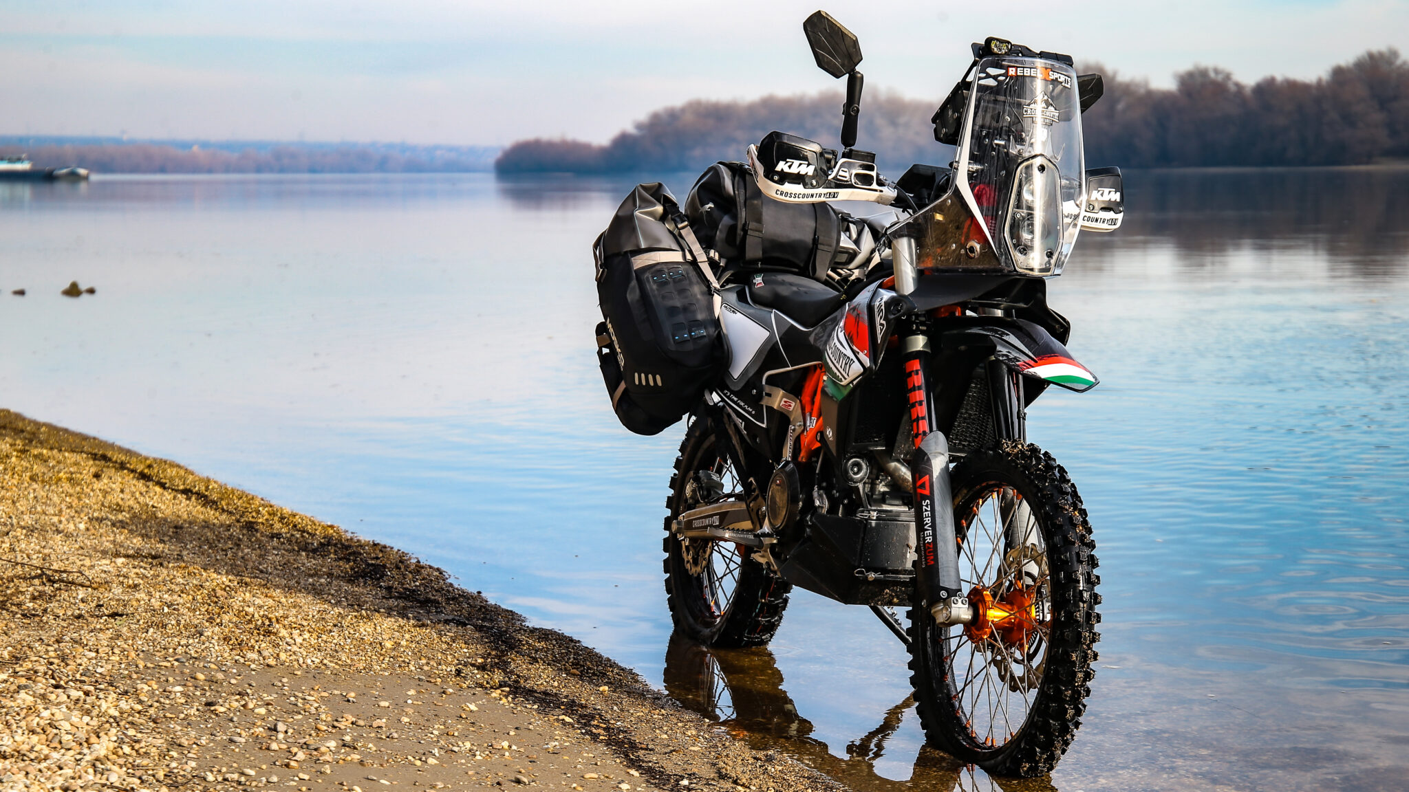 KTM 690 Mods for Enduro and Rally Racing // Cross Counrty ADV